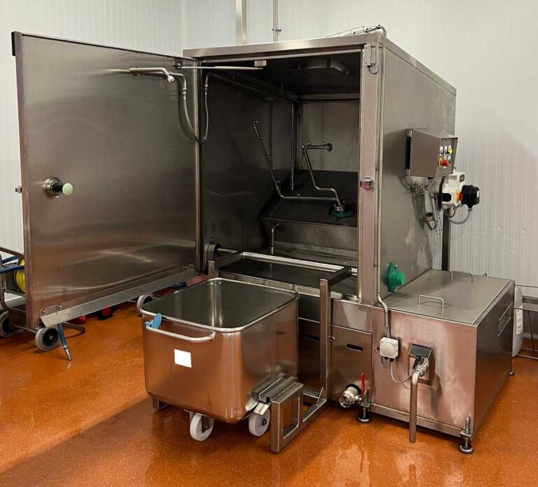 Bin and Tote Washing Equipment | Industrial Washing Systems | Sanicore ...